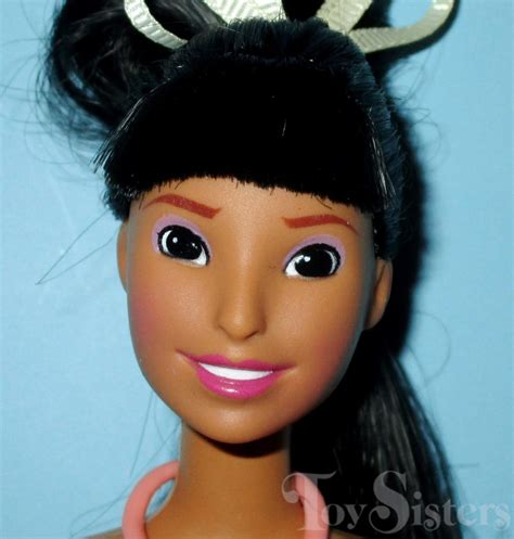 Mattel Disney Pocahontas Color Splash Hair Nakoma Doll Toy Sisters