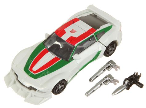 Deluxe Class Wheeljack Transformers Generations Autobot