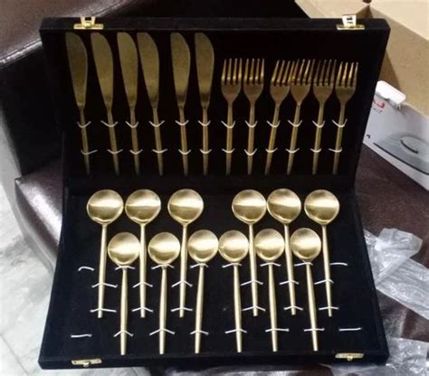 25 Round Brass Cutlery Set For Restaurant At Rs 2500set In Moradabad