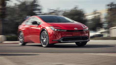 2023 Toyota Prius Limited Awd First Test Hotter Prius More Traction