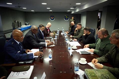 Скільки коштів Литва надасть Україні на закупівлю ракет дронів Паляниця що відомо