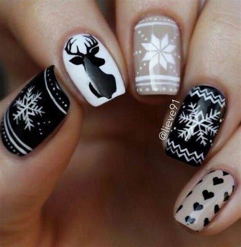 ფრჩხილის საახალწლო დიზაინი 25 ფოტო