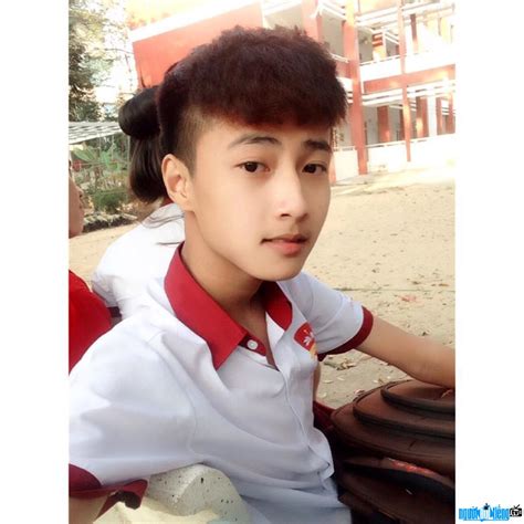 Hot babe Phạm Thành Nhân