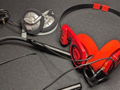 Koss KSC-75, one stock, one wireless : r/headphones