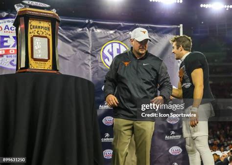 Michael Dickson Texas Photos And Premium High Res Pictures Getty Images