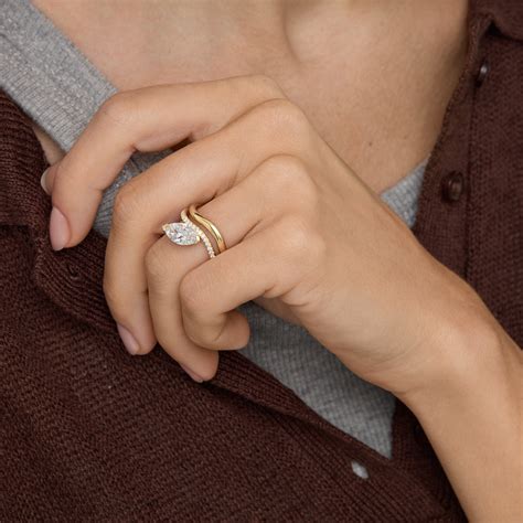 Heidi Ring Luxury Lab Grown Diamond Engagement Ring By Kimaï