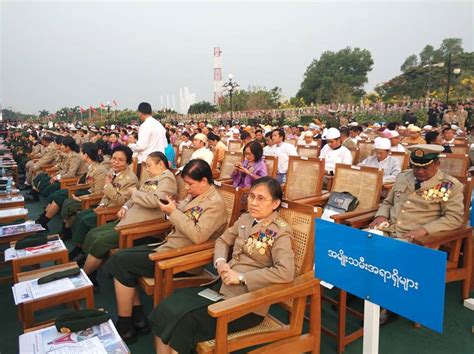 ၇၃ နှစ်မြောက် တပ်မတော်နေ့ စစ်ရေးပြအခမ်းအနားသို့ တက်ရောက်လာကြသော တပ်မတော်အရာရှိကြီးများ၊ နိုင