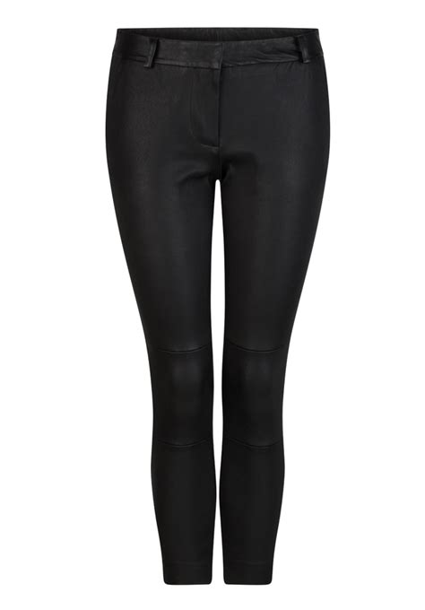Boyfriend Collection Relaxed And Effortless Style Olivia Sheed Os