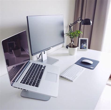 Youthful And Minimalist Workspace Styles Homemydesign