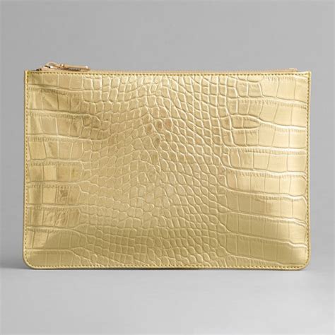 Barbie® Clutch Croc Metallic Gold Clutchcrocmetallicgold Barbiepedia