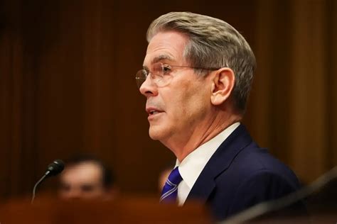 美 재무장관 비트코인 매도 중단·매수는 없어연준 금리인하 속도낼 수도