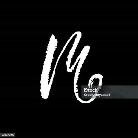 M Handwritten 드라이 브러쉬에 의해 편지 거친 스트로크 글꼴 질감 벡터 일러스트입니다 그런 지 스타일 우아한 알파벳 거친에 대한 스톡 벡터 아트 및 기타 이미지