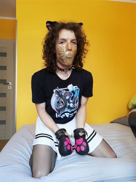 Heres A Selfbondage Escape Challenge I Did With Locked Mittens And
