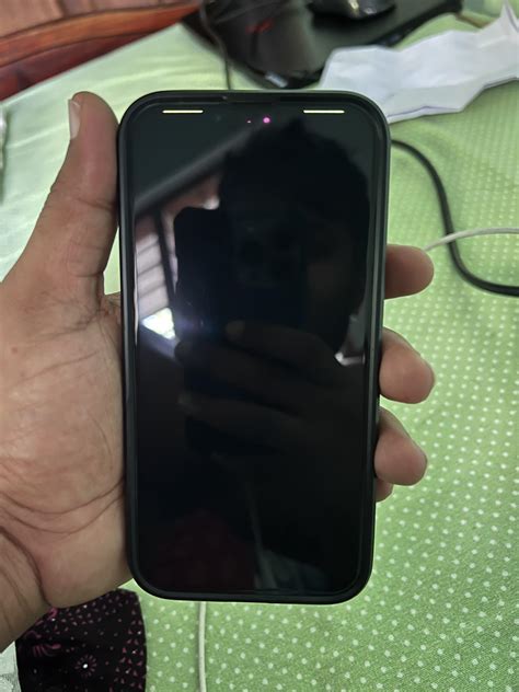 Iphone 13 Green Line Top Elakiri