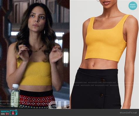 Wornontv Zaris Yellow Crop Top And Patterned Stripe Skirt On Legends