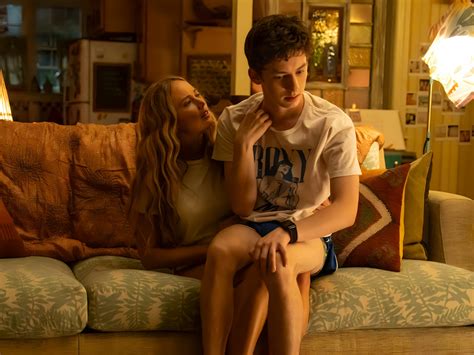 Unpacking The Unsexy In No Hard Feelings With One Nude Scene