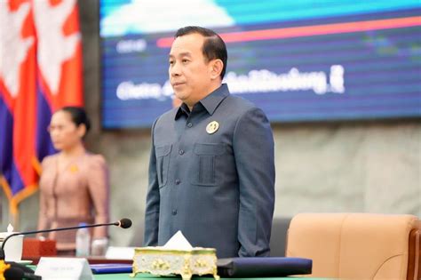 ឯកឧត្តម ហួត ហាក់ សំណេះសំណាលដំបូងជាមួយថ្នាក់ដឹកនាំ