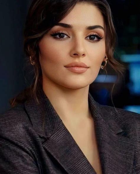Hande Ercel Very Beautiful R Handeercelx
