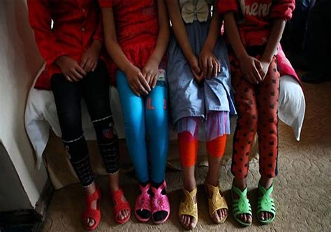 Babe Sex Scandal Rocks China Several Teachers Held World News India TV