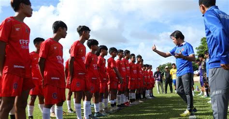 គំរូ ល្អ និង ជា ការ រួមចំណែក ពង្រីក ផ្សព្វផ្សាយ បាល់ទាត់ ក្រុម ទ័ព ទៅ ចែករំលែក ចំណេះដឹង ដល់