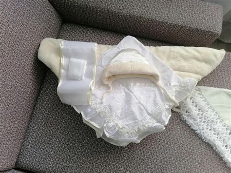 Очень теплый подойдет и для мальчика и для девочки Одевали один раз на выписку в идеальном