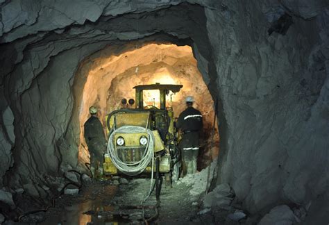 DEPARTMENT FOR DESIGN OF MINERAL RAW MATERIAL MINING MINING INSTITUTE