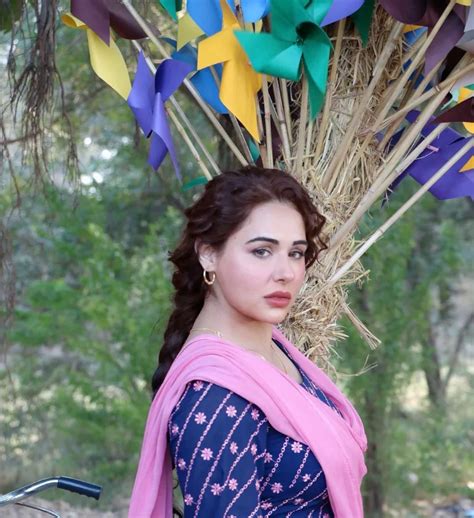 Mandy Takhar Age Biography Marriage Husband Instagram