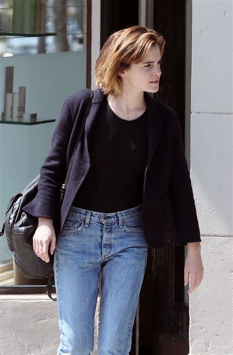 Emma Watson In Jeans Leaving Beauty Salon In Hollywood 4 12 2016