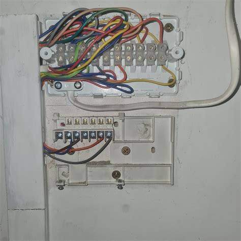 Honeywell St6400c Programmer Reboots Itself When Chhw Programs Turn On