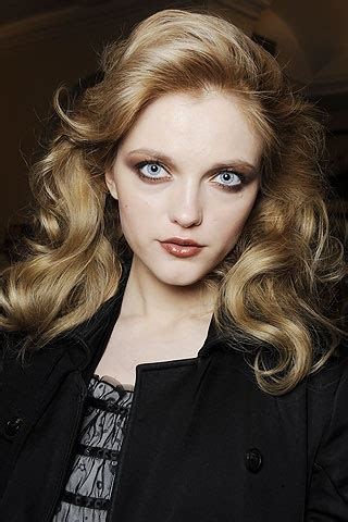 Vintage Hairstyle Vlada Roslyakova Roslyakova Hair Styles 2014
