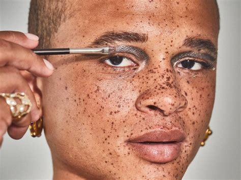 How To Do Perfect Eye Makeup