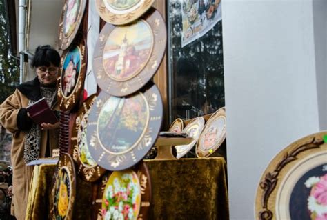 ПРАЗНИК НА ГРЕЯНАТА РАКИЯ И СЛАНИНАТА В АПРИЛЦИ