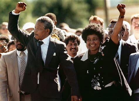 Nelson Mandela Released Iconic Photograph Amateur Photographer