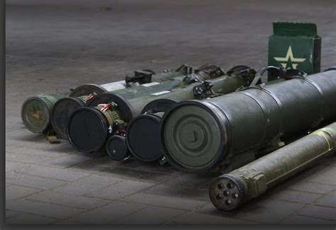 ယူကရိန်းစစ်သည်များက ရုရှားတပ်ဖွဲ့များထံမှ ခေတ်မီစစ်လက်နက်များ သိမ်းဆည်းရမိ Ayeyarwaddy Times