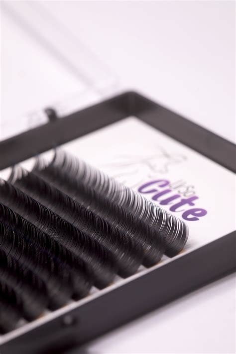 Classic Lashes Mixed Length Ur So Cute Lashes