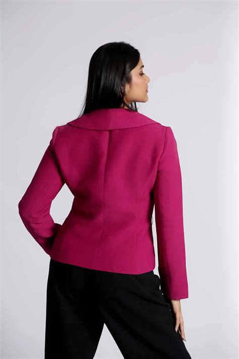Classy Ruby Jacket Sthiirta