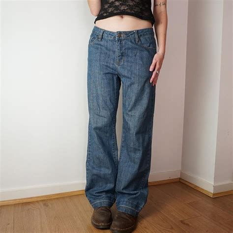 Repop 2000s Mid Rise Straight Leg Jeans Could Depop