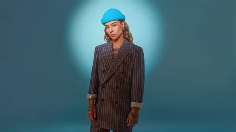 Tash Sultana Shares New Single New York