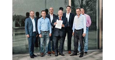 Tomtom Elektrobit Et Tisa Sengagent Pour Lavenir De La Norme Openlr™