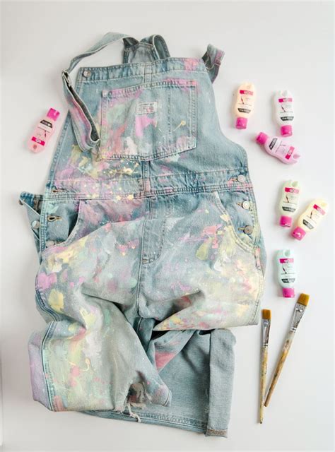 Splatter Painted Overall DIY Splatter Painted Overall DIY