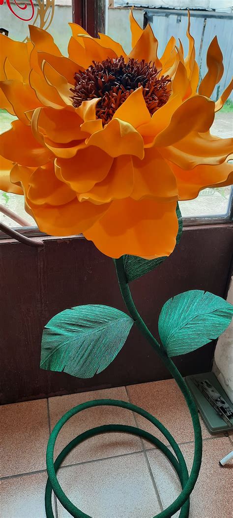 Цветя от хартия Слънчоглед от фоам