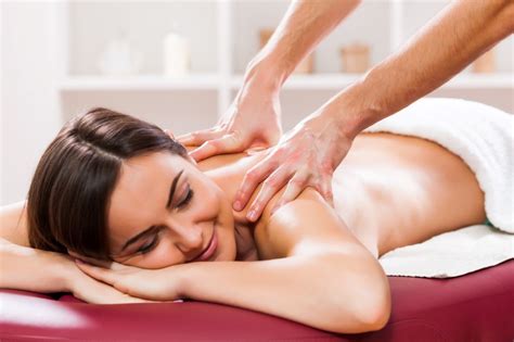 Home Service Massage Vs Spa Massage Which Is Best For You — Spa Theory