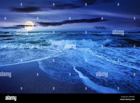 Ocean Waves Night