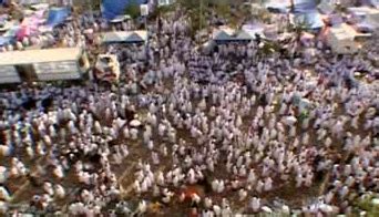 Crowd Flow Segmentation Stability Analysis Center For Research In Computer Vision