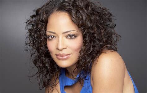 Lauren Luna Velez How To Get Away With Murderın 3 Sezonunda