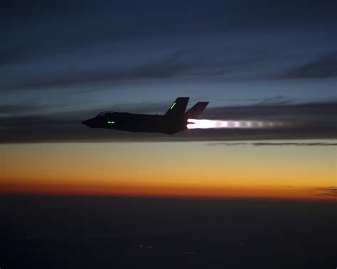 F 35b Afterburner At Night Raviation