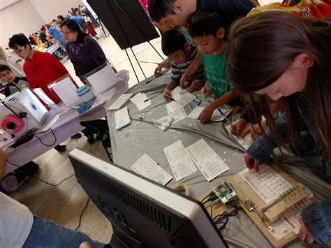 Gallery Binary Punched Card Reader