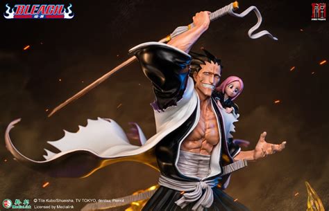 Kenpachi And Yachiru Figure