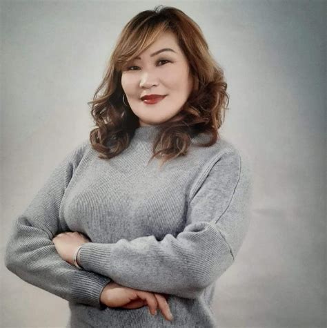 Delgernavch Удахгүй сэгсийнэ дээ ингээд😍😍😍 Амьдрал алгаа дэлгэж байгаа болохоор бүх зүйл сайн