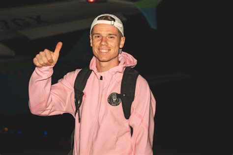 سفر مسی و یاران به ال سالوادور طرفداری